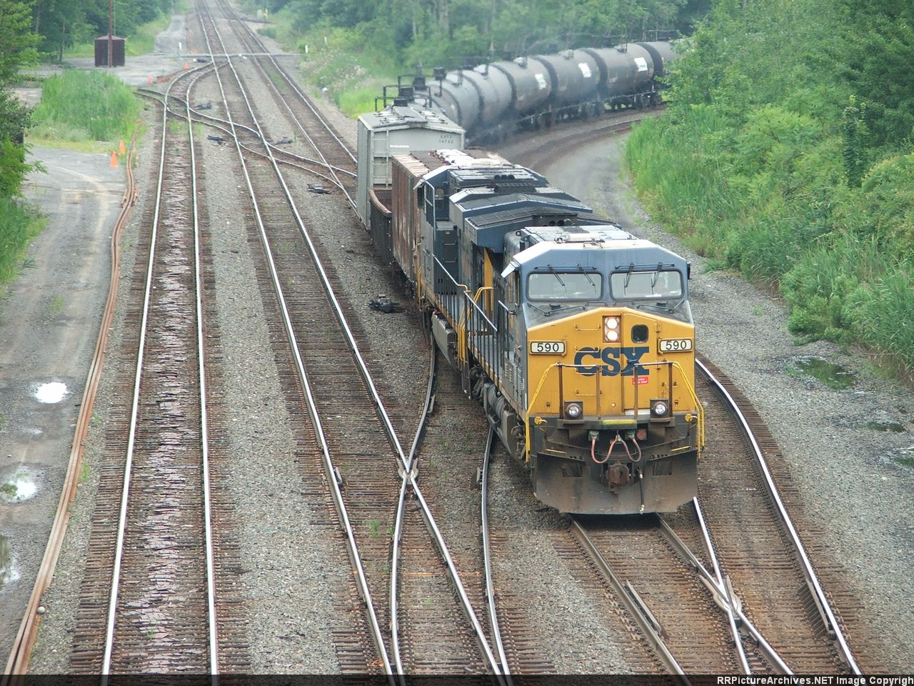 CSX 590